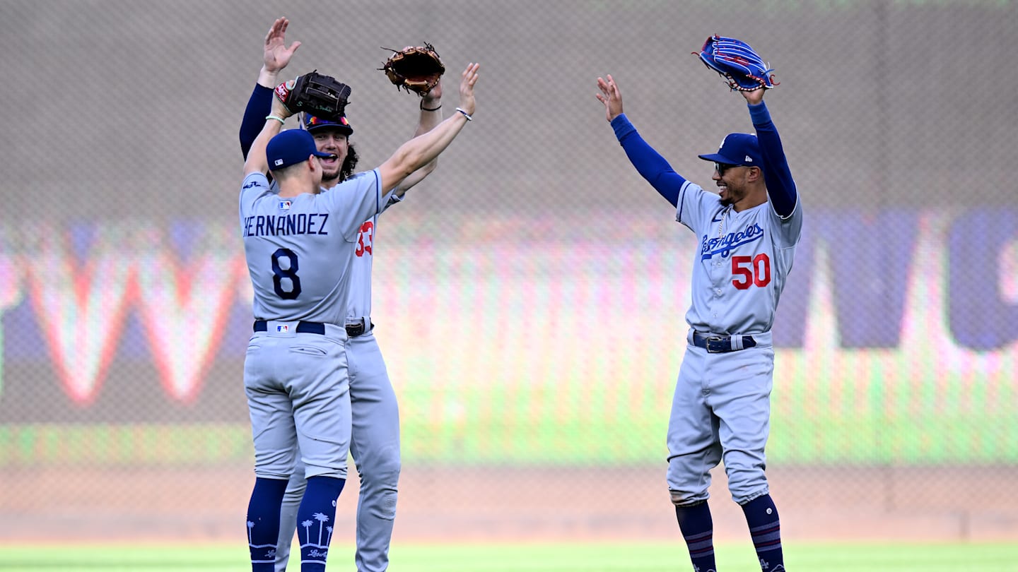 Check out Dodgers’ new hit celebration created by Kiké Hernández