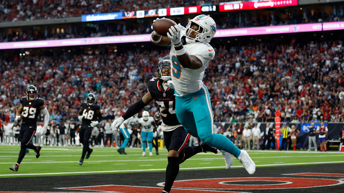 The forgotten link in overlooked Steelers-Jonnu Smith trade is huge for ...