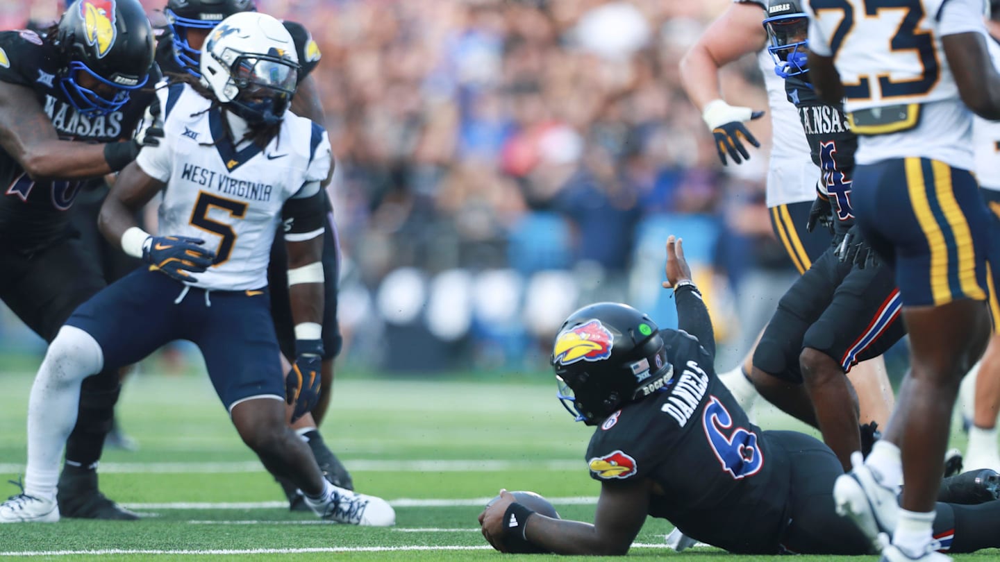 ESPN predicts still gives Kansas steady outlook despite loss to Bearcats