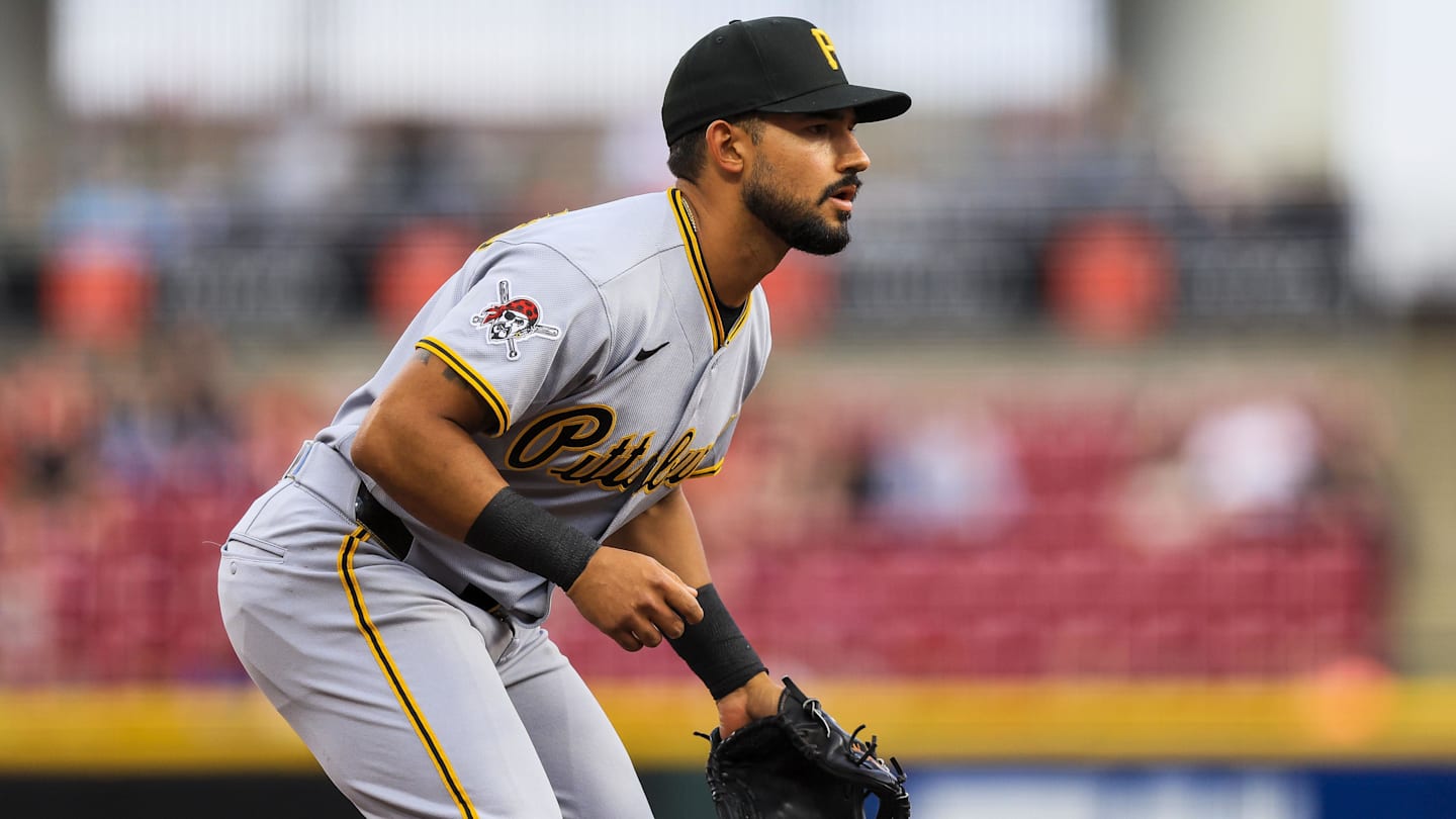 Pirates accidentally found the third baseman they spent winter chasing