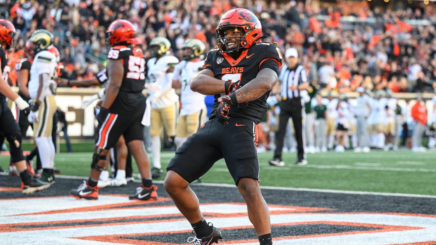 Oregon State's Anthony Hankerson Named To Walter Camp Award Preseason ...