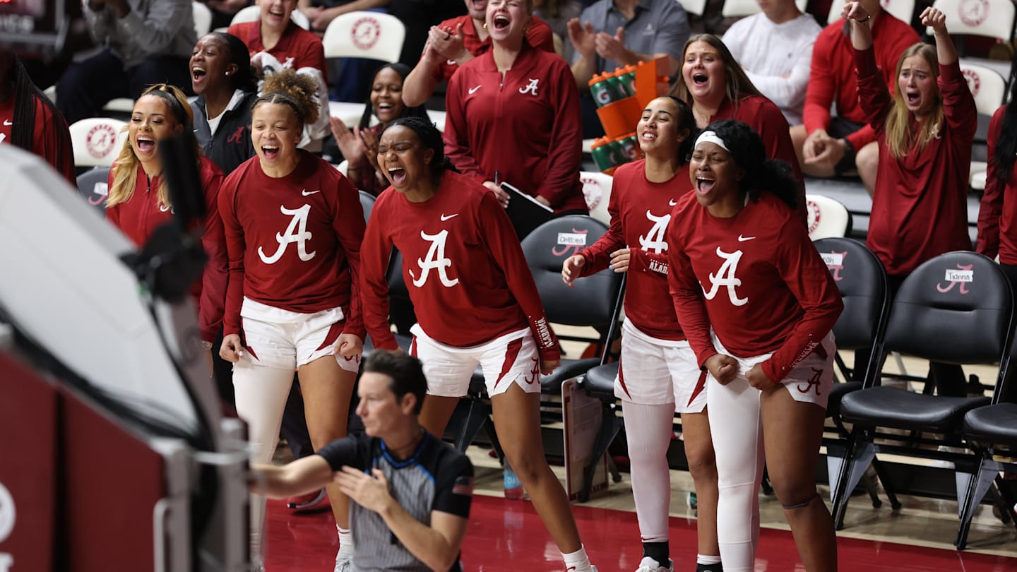 Alabama Women's Basketball Notches Top-10 Win Against Kentucky: Roll Call