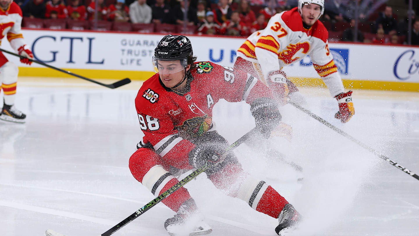 Connor Bedard, Blackhawks want to continue to scorch Flames