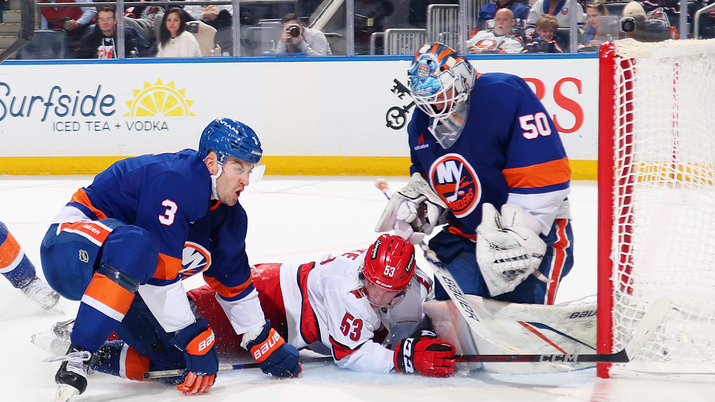 Late Injury to Marcus Hogberg leads to NY Islanders statistical anomalies
