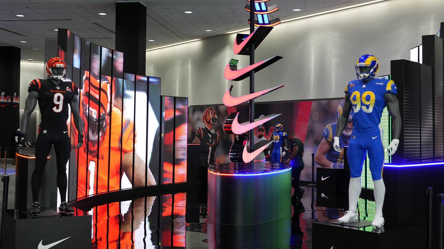 These NFL Teams Will Be Getting New Alternate Uniforms in 2025