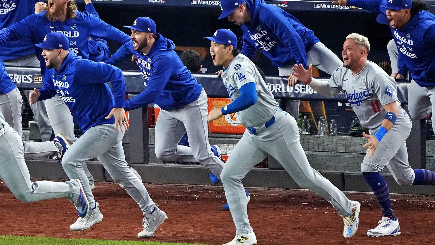 Topps Releases Dodgers Team Set to Celebrate World Series Victory