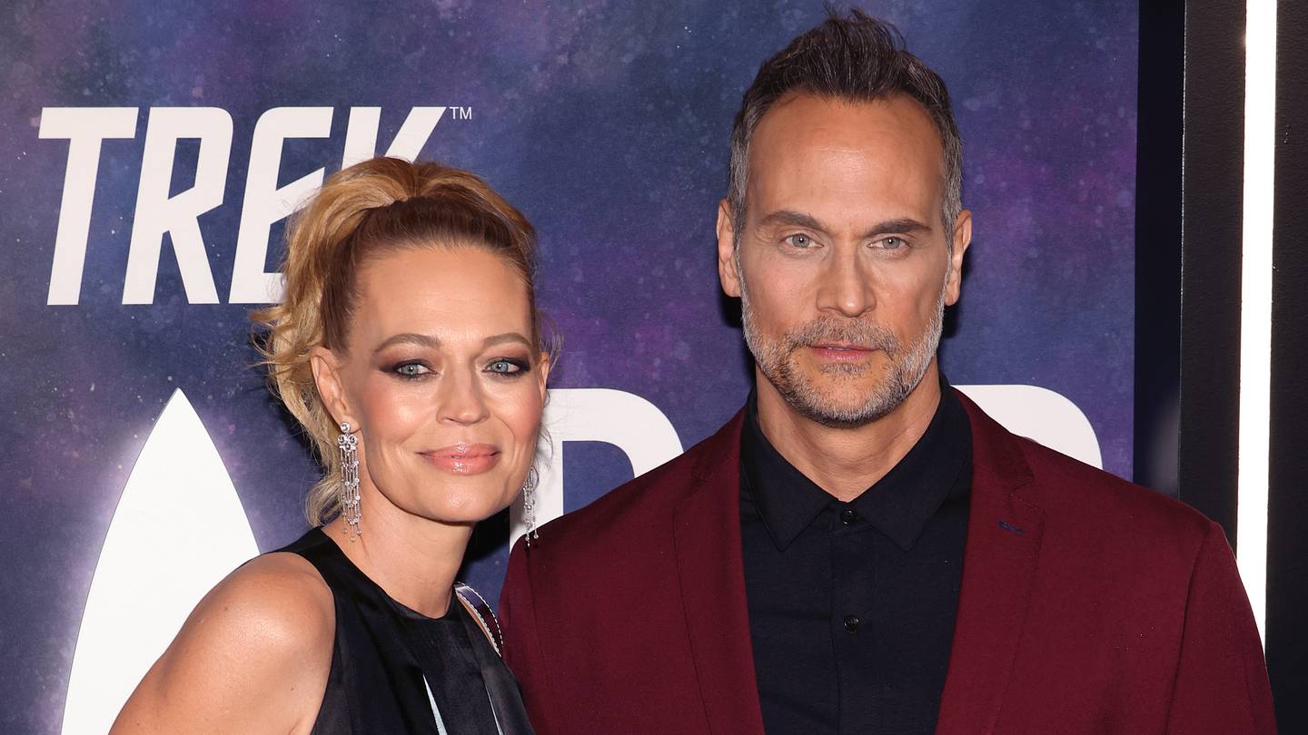 Jeri Ryan wasn't the first choice but was the right one to play Seven ...