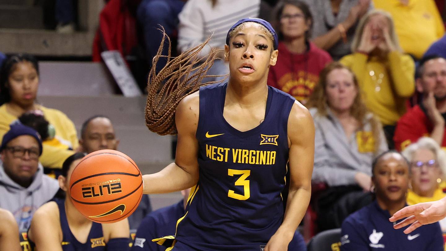 Electrifying 3-point shooting effort crucial for No. 20 WVU in dominant ...