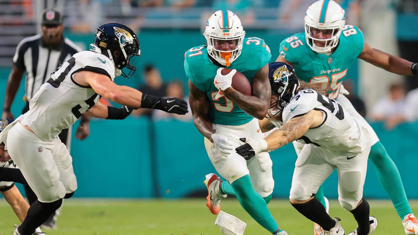 Thumbs Up, Thumbs Down: Dolphins Best and Worst Preseason Performers