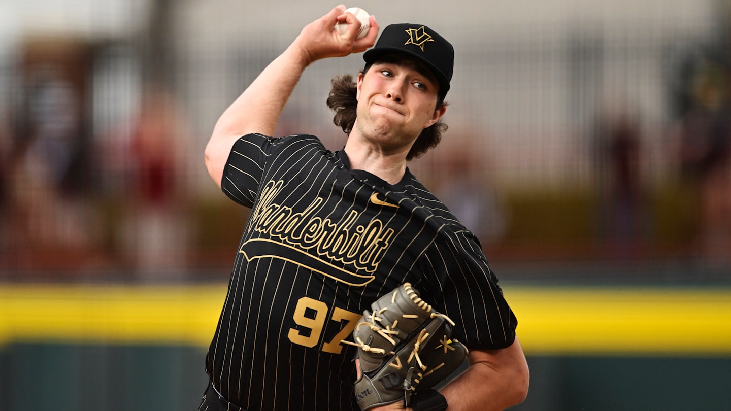 Yankees make much-needed prospect promotion (but it comes with a ...