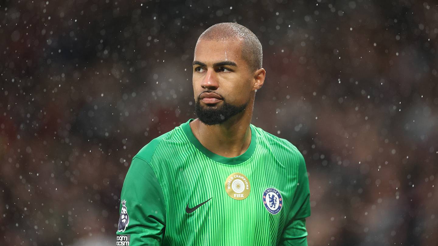 5 Goalkeepers Chelsea could sign to replace Robert Sanchez