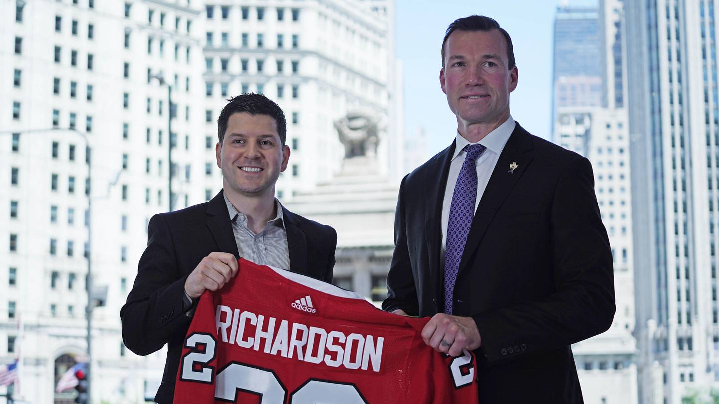 6 reasons Chicago Blackhawks GM Kyle Davidson fired Luke Richardson