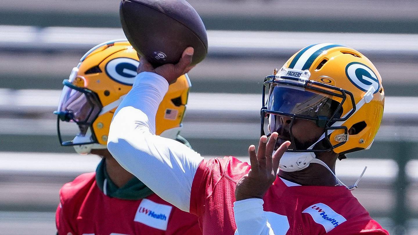 Where Does Packers’ Tyrod Taylor Rank Among NFL Backup QBs?