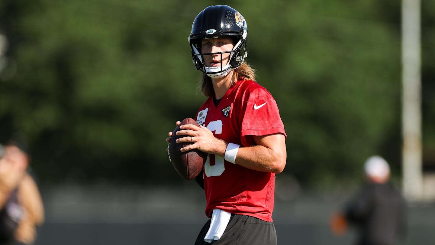 NFL analyst details how Trevor Lawrence can quickly turn things around ...