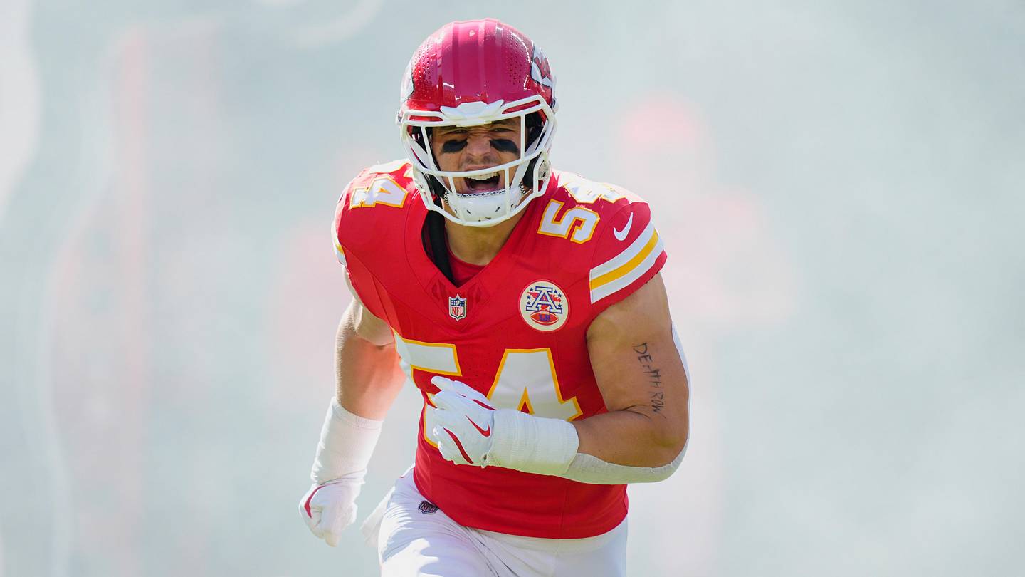 Badgers in the NFL Tracker: Every Wisconsin Star Signing a New Contract ...
