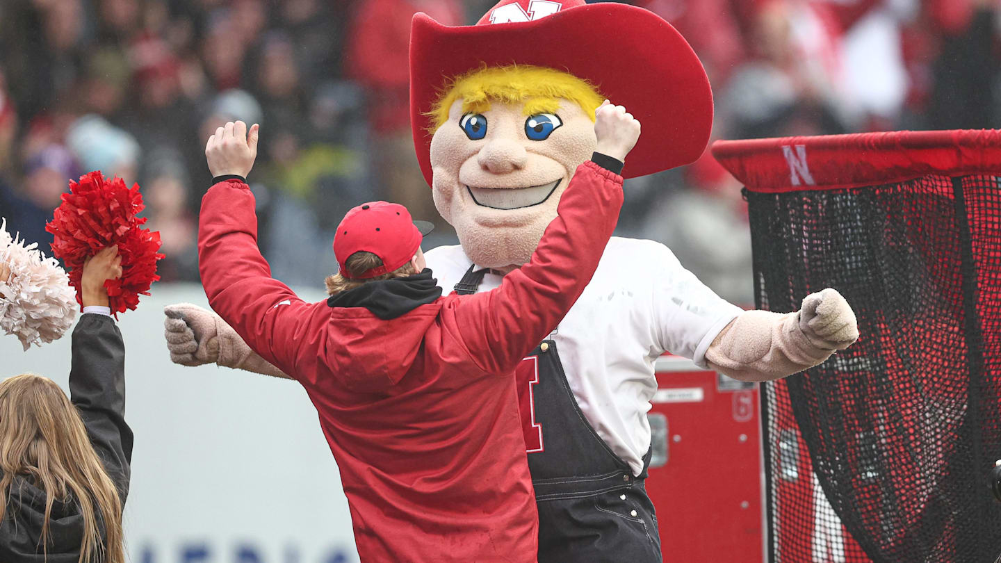 Nebraska football cracks Top 15 for electric 4-star linebacker from Texas