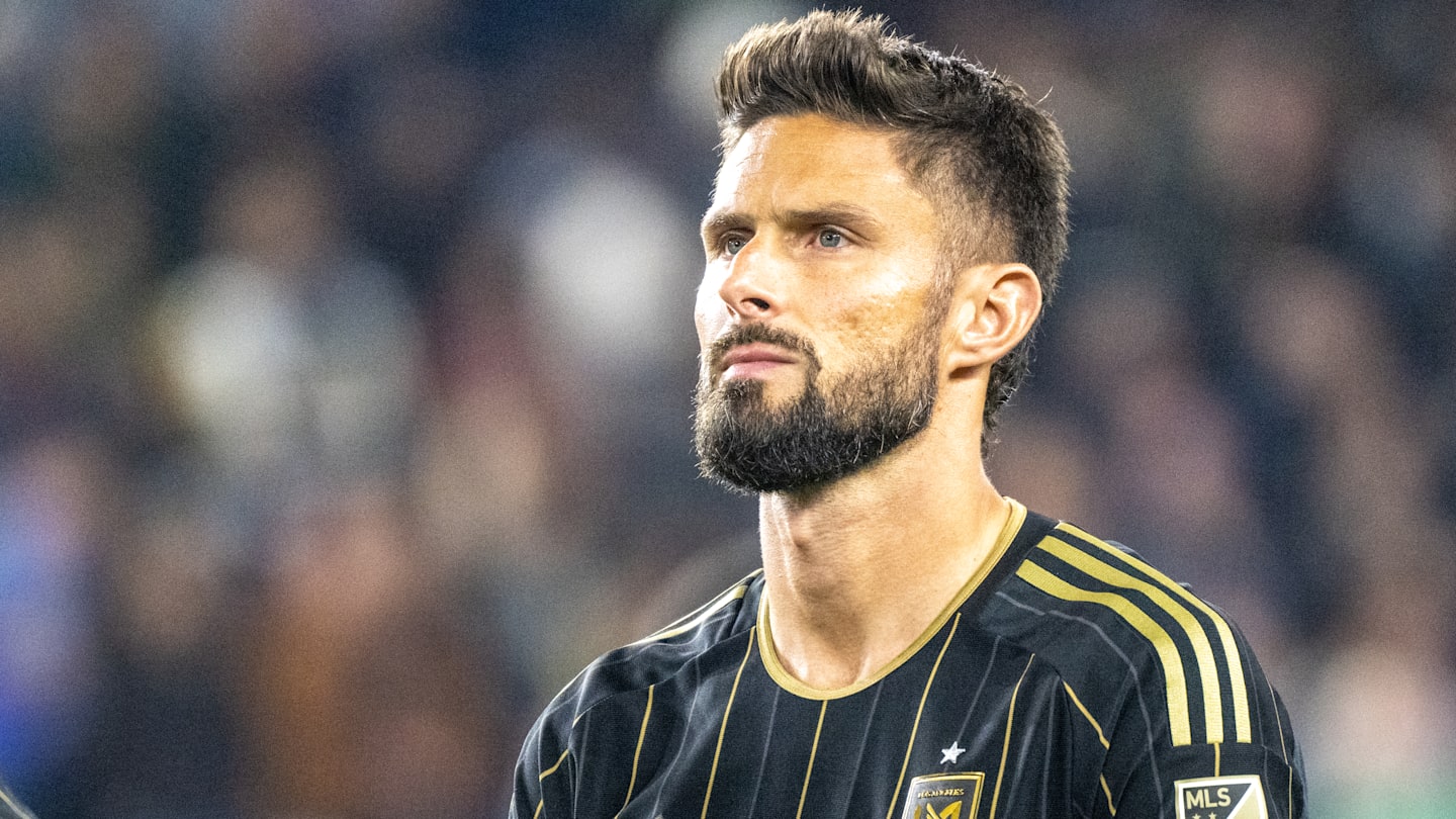 Olivier Giroud Robbed in Los Angeles