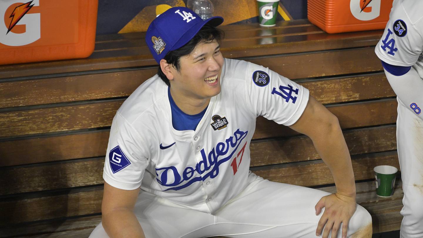 Shohei Ohtani's 1/1 Superfractor was just pulled!