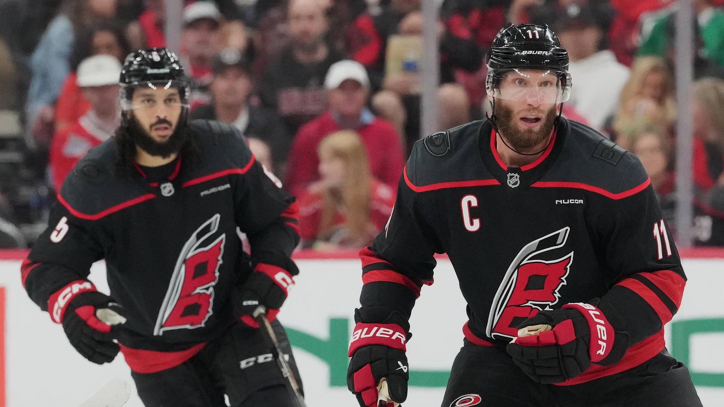 Golden Knights vs. Hurricanes Series Prediction, Odds and Best Bet (Bet ...