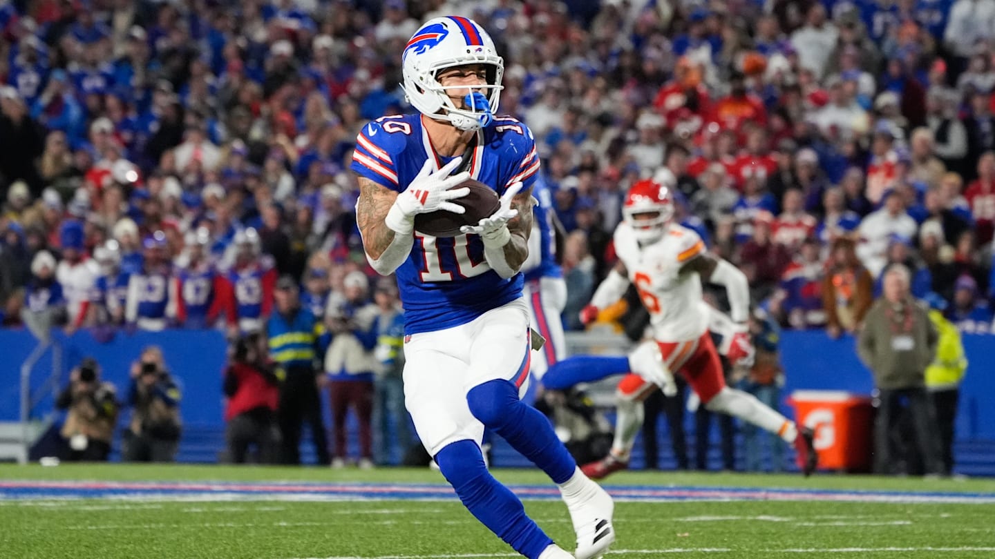 Khalil Shakir leads NFL in advanced metric amidst Bills' playcalling criticisms