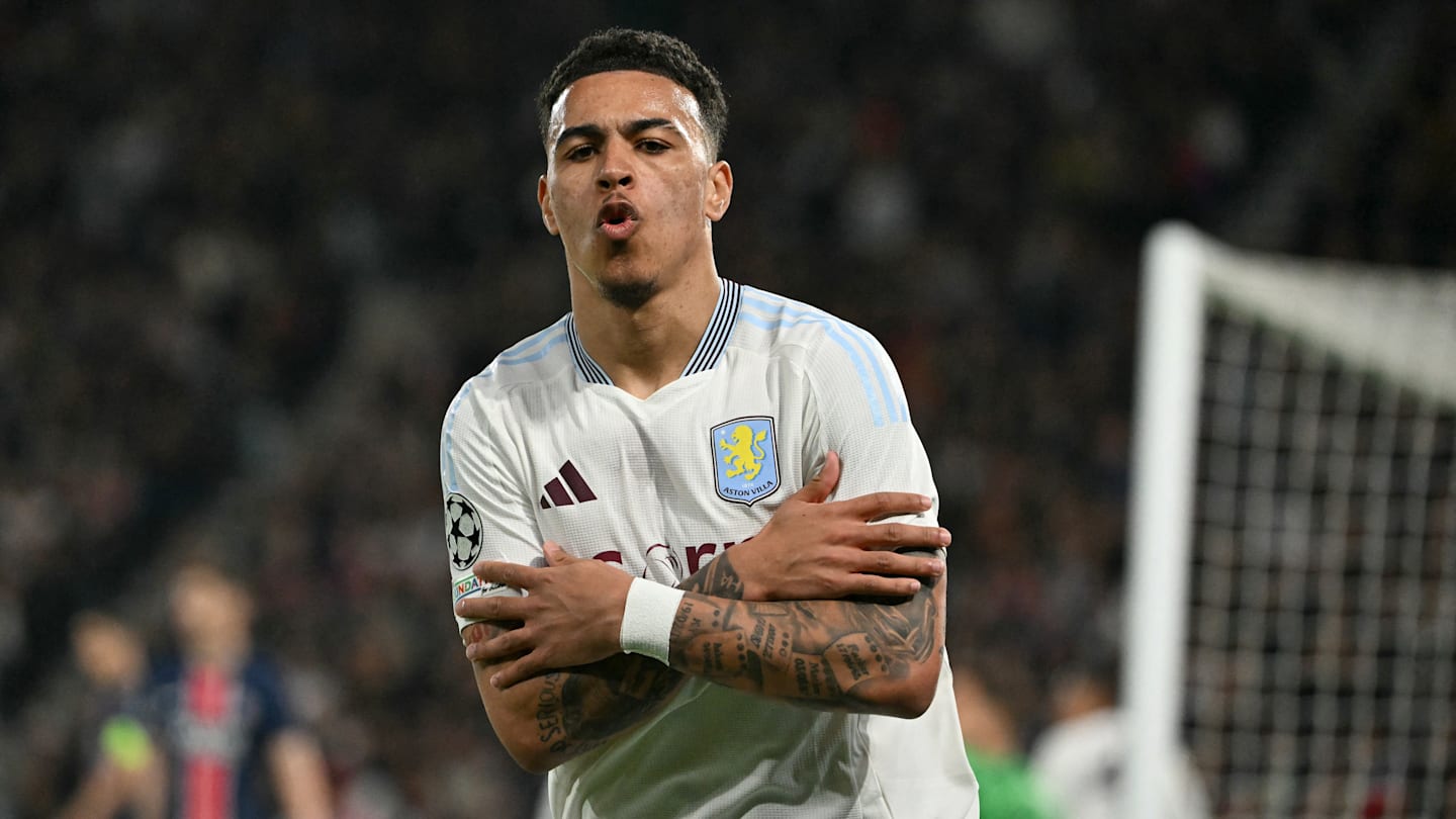 Yunalee99 leaked upon showing me what the phrase actually