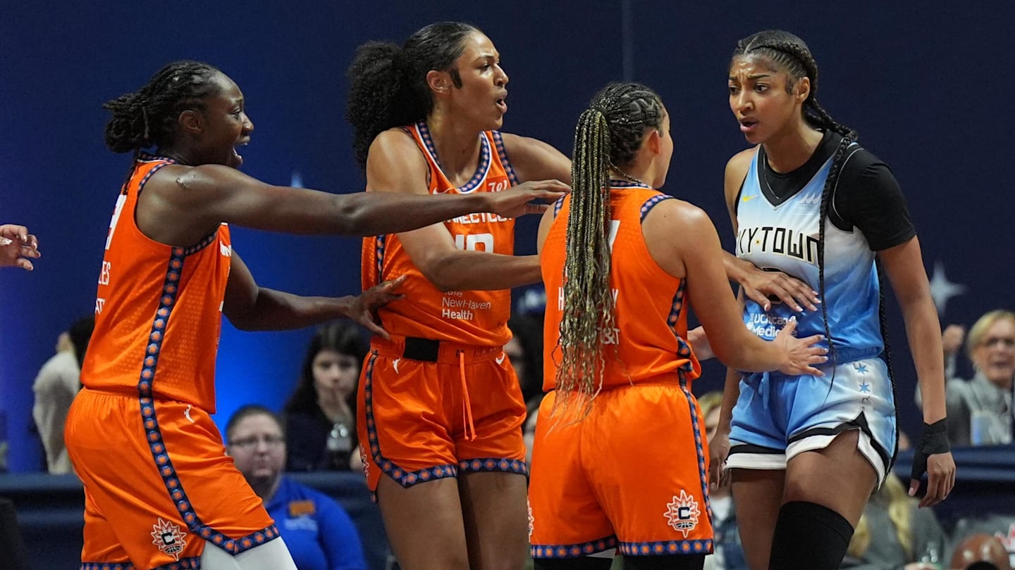 Ugly hair-pulling Angel Reese foul by Bria Hartley has 8-year-old son ...