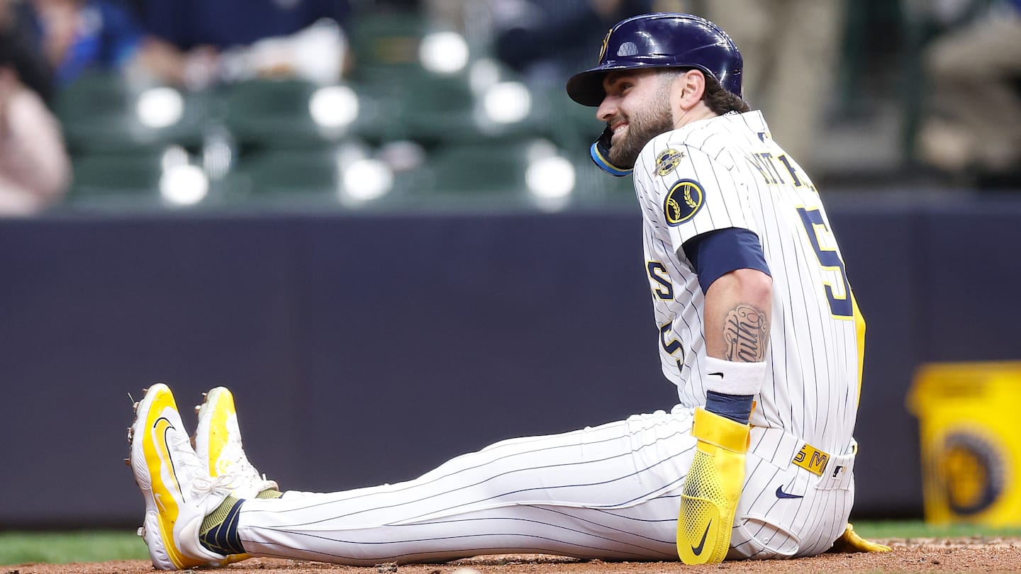 Brewers’ third-straight loss compounded by injury to Garrett Mitchell