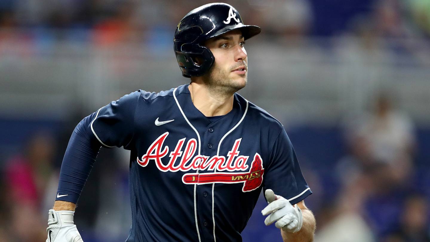 Matt Olson leads home run barrage, Strider strikes out 9 in Braves' 7-1 win