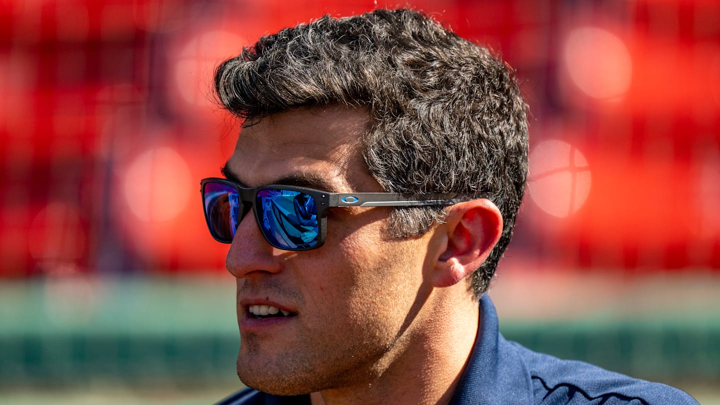 The Cardinals can set Chaim Bloom up for success by embracing a rebuild