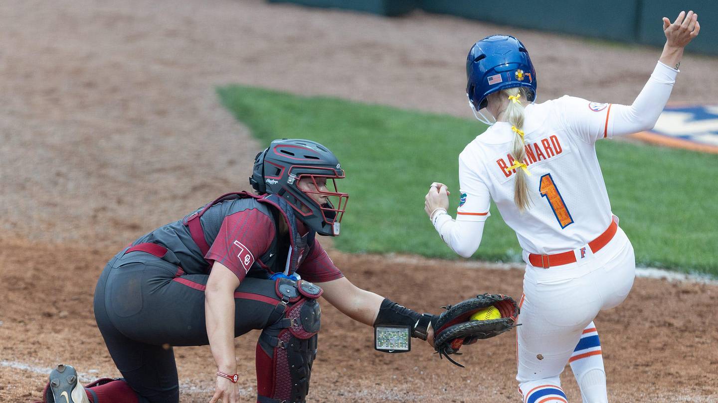 Sooners lose series while still winning SEC softball championship