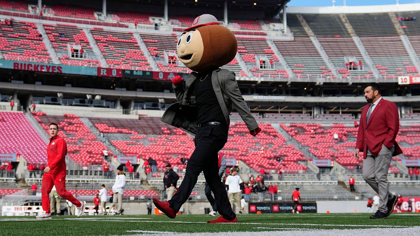 Brutus Buckeye unleashed the greatest troll on Michigan in the Big House