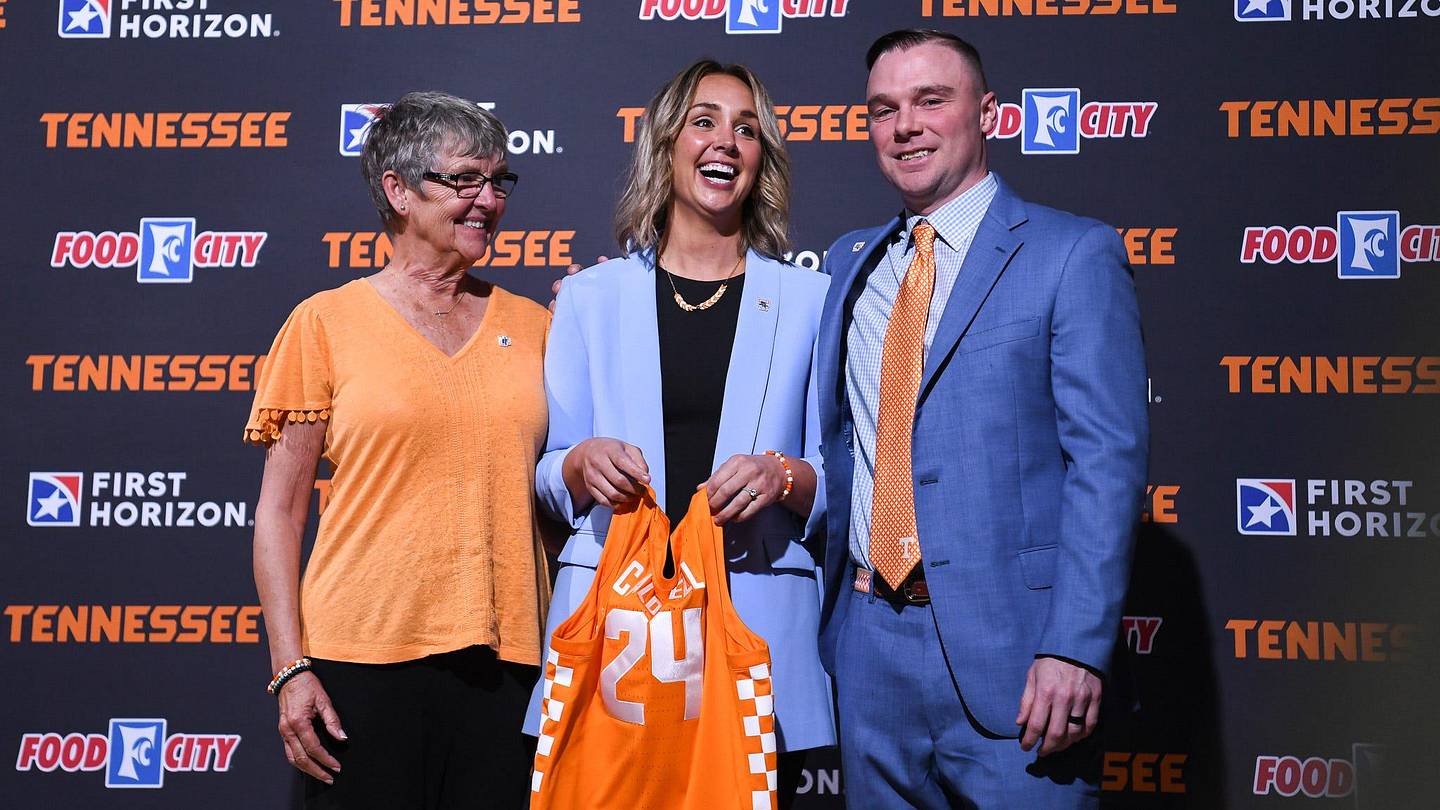 Tennessee lands another 5-star commit with No. 1 in-state player ...