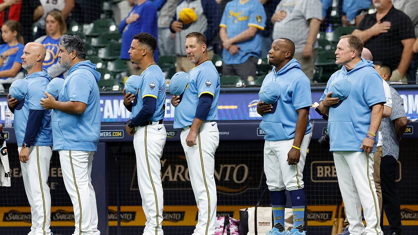 Brewers finalize coaching staff for 2025 with Quintin Berry replacement