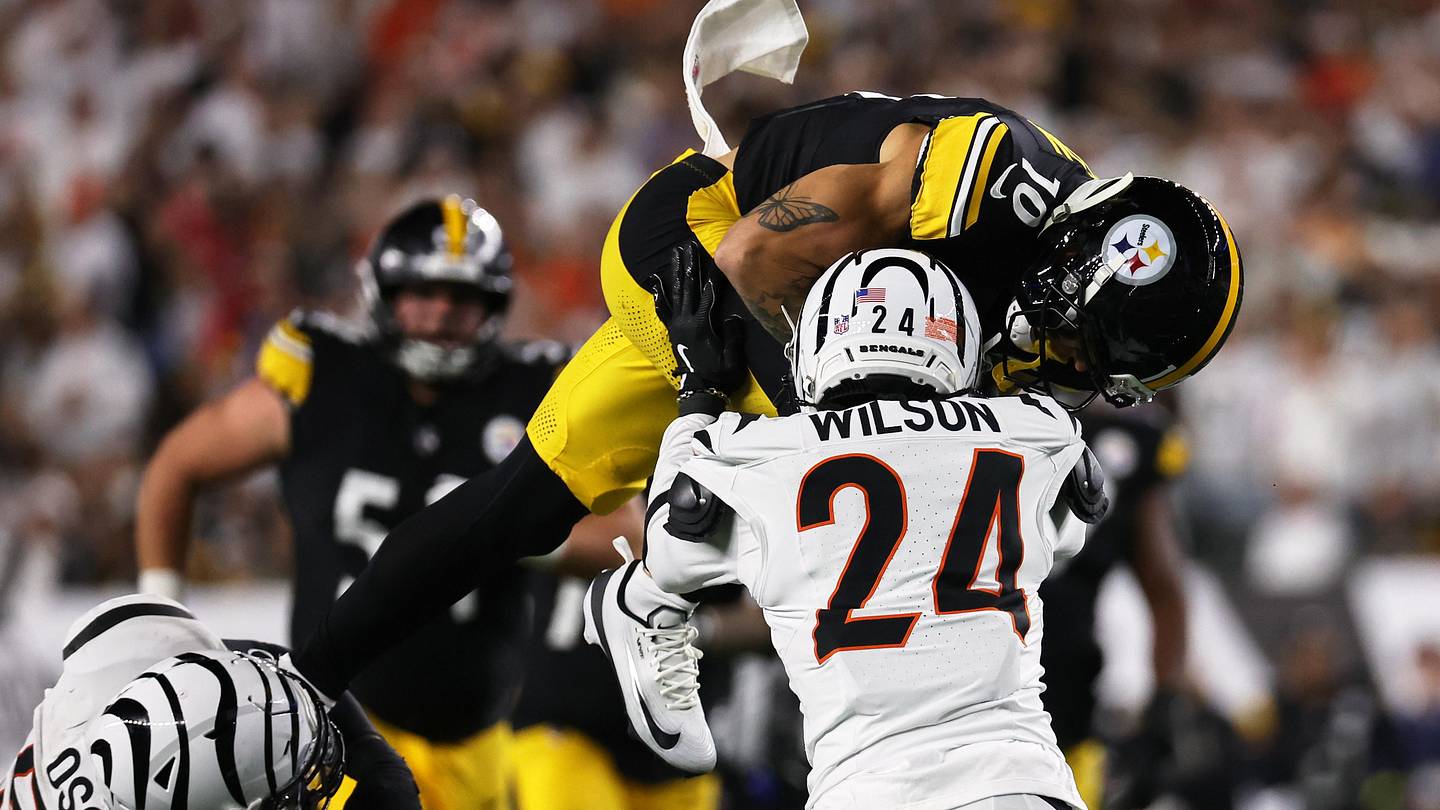 Former Gators DBs Marco Wilson, CJ Gardner-Johnson Find New Homes in NFL
