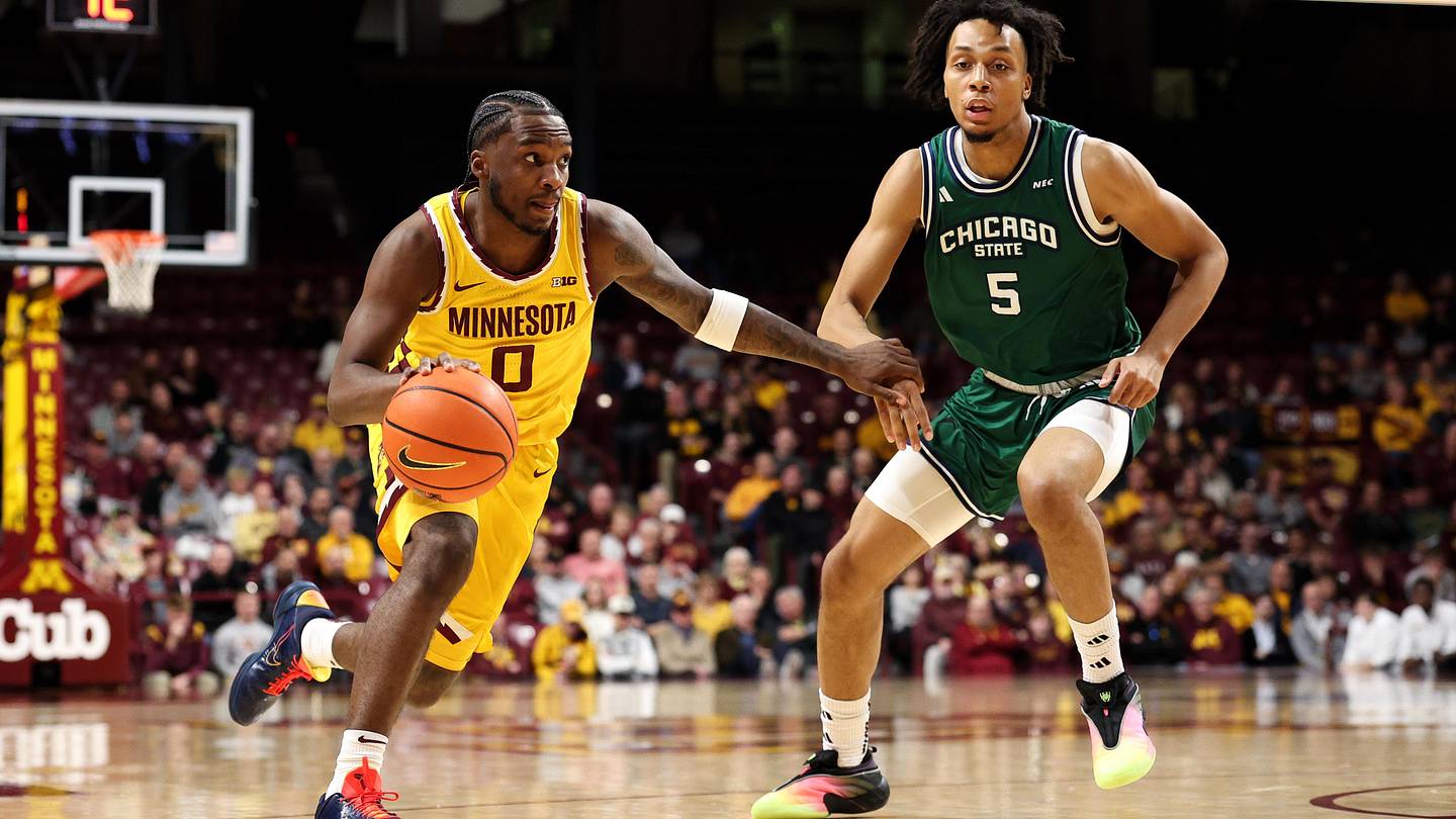 Gophers lose starting point guard for the season