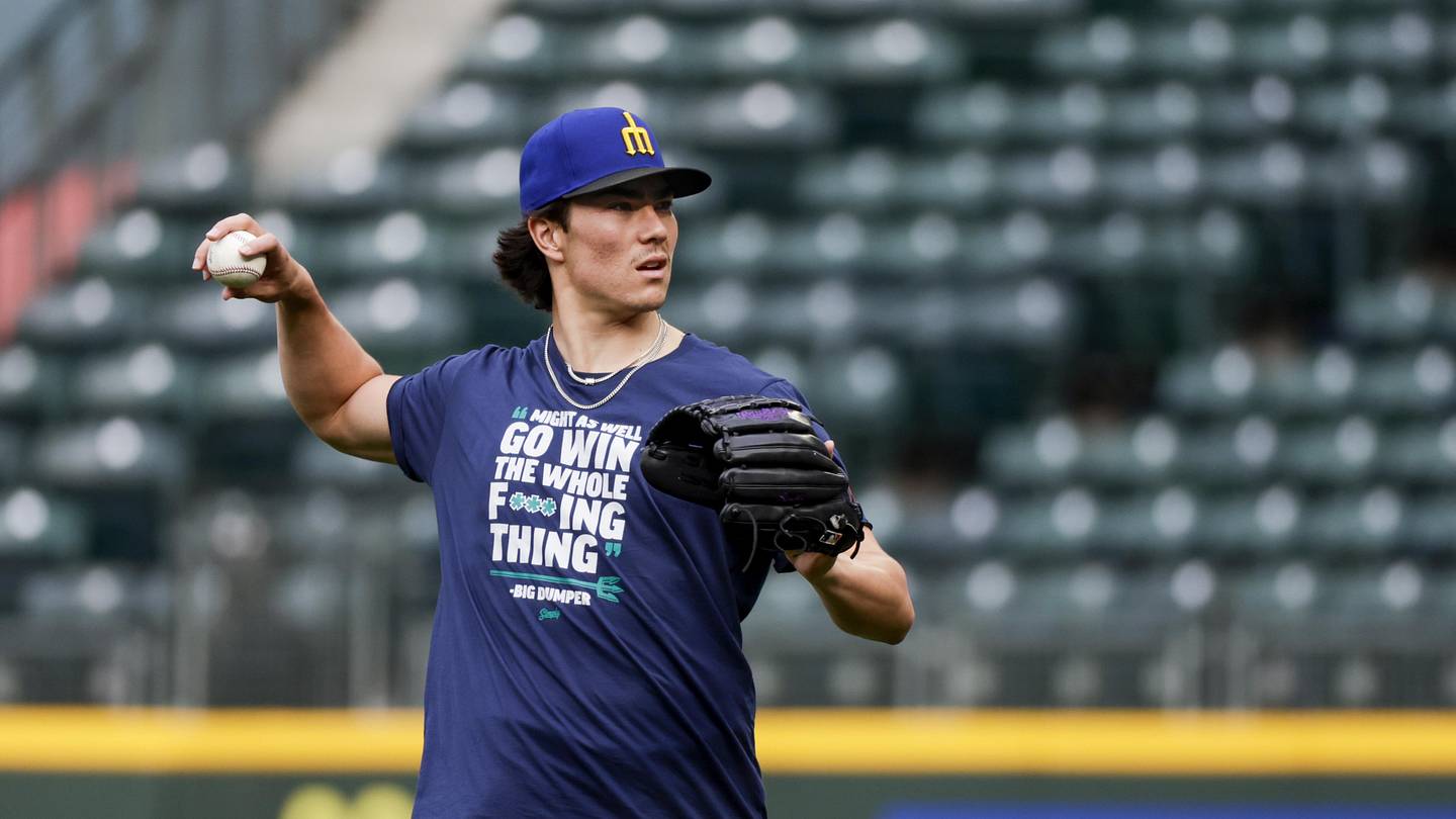 Bryan Woo Discusses His Health Status Following Thursday's Throwing Session