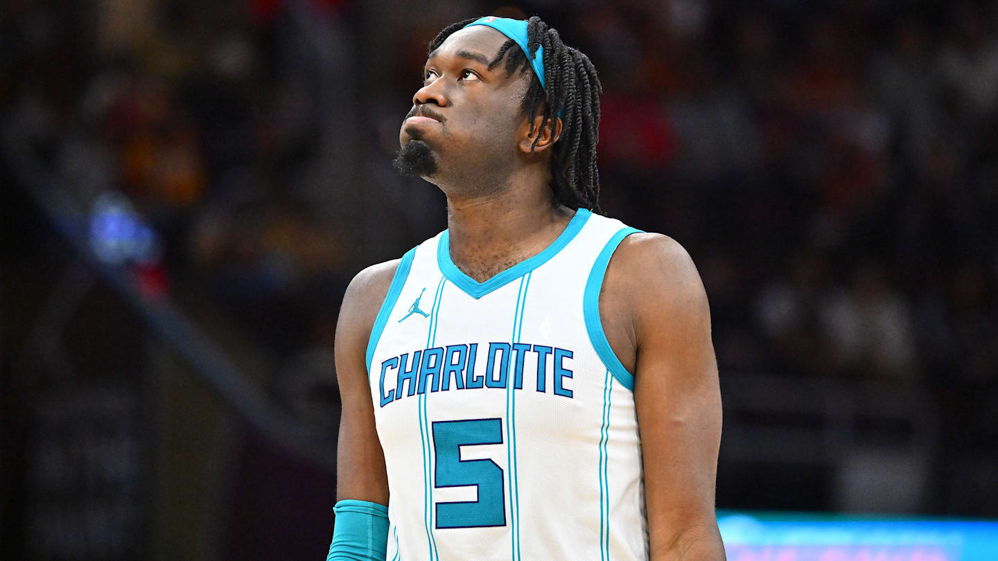 Lakers fans want to forget how Mark Williams looked in last matchup vs ...