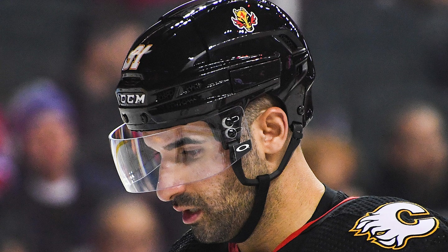 Projecting the Calgary Flames opening night roster for the 2025/26 season