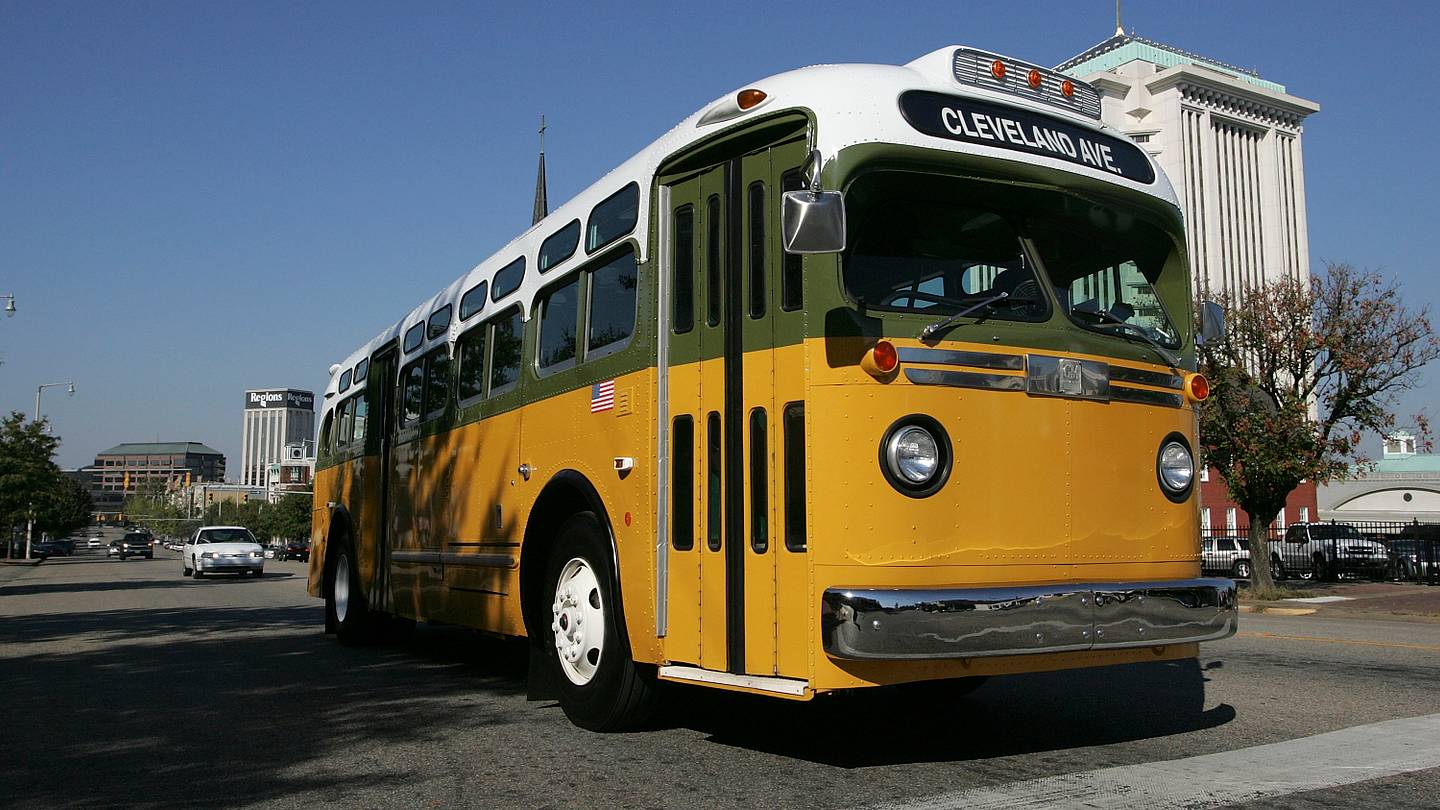 On December 1, 1955, a Bus Driver Had Rosa Parks Arrested—But It Wasn’t ...