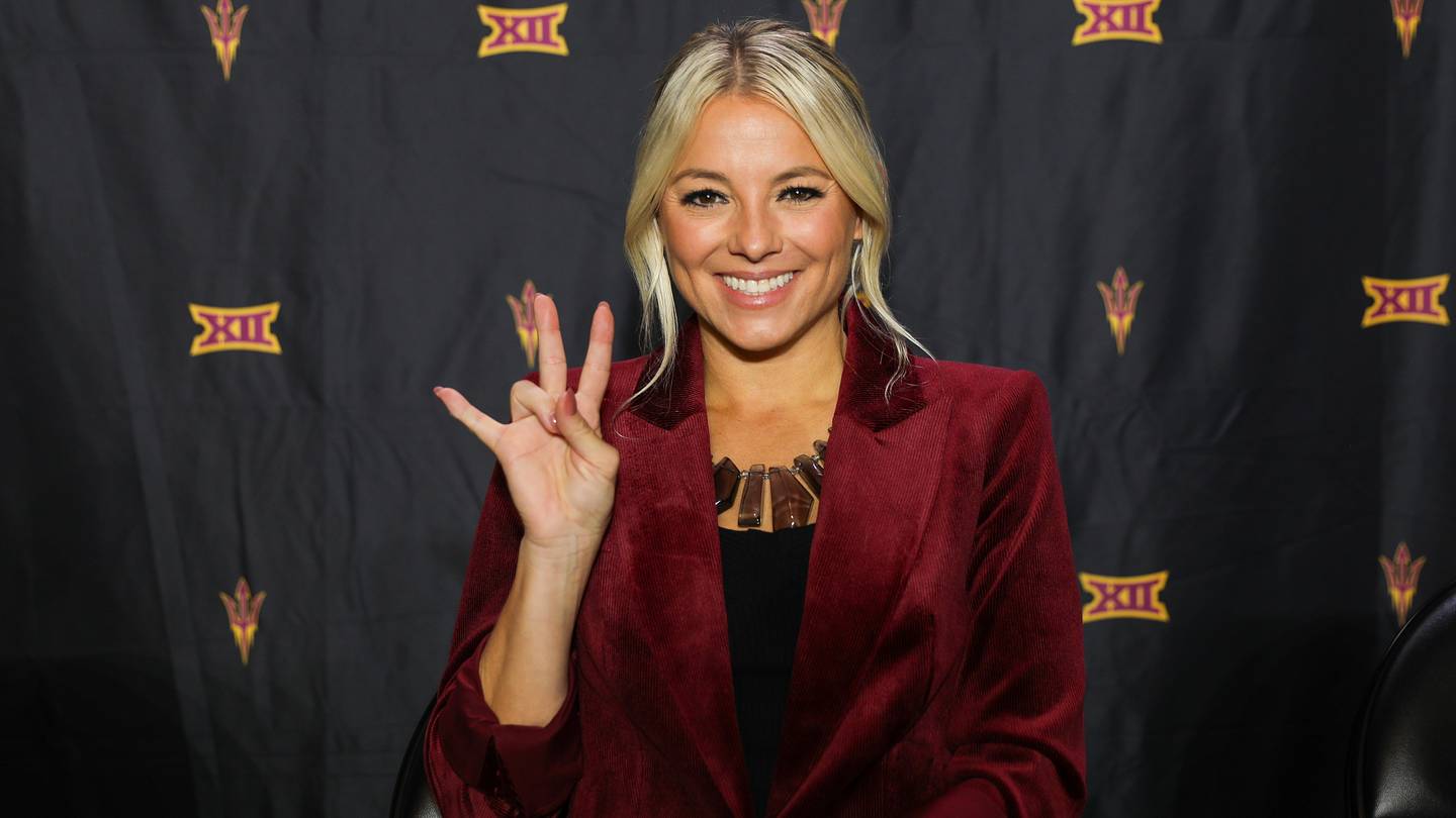 Molly Miller reflects on getting her 300th career win with Sun Devils