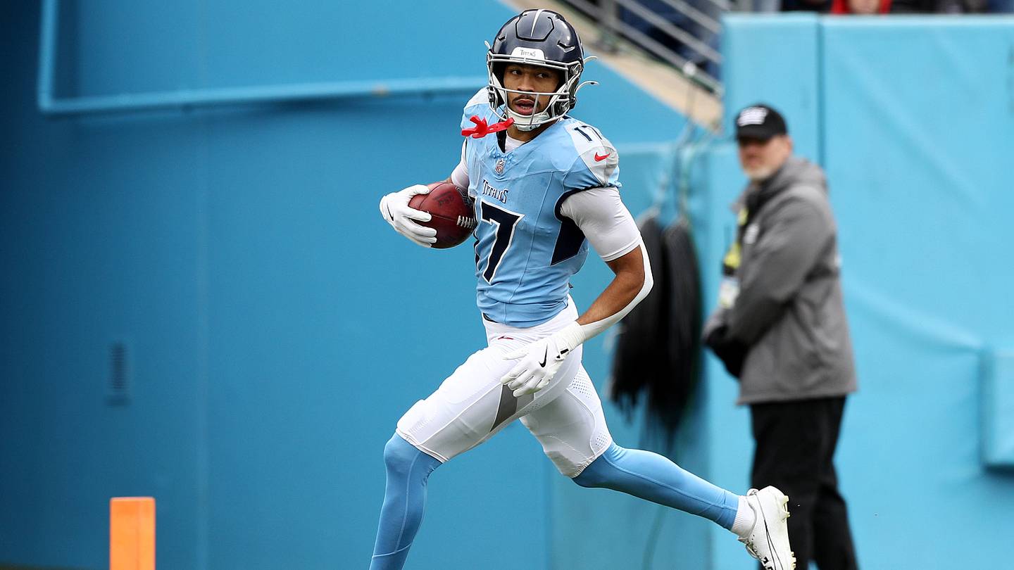 Rookie kick returner drawing “best in football” buzz and he is a former ...