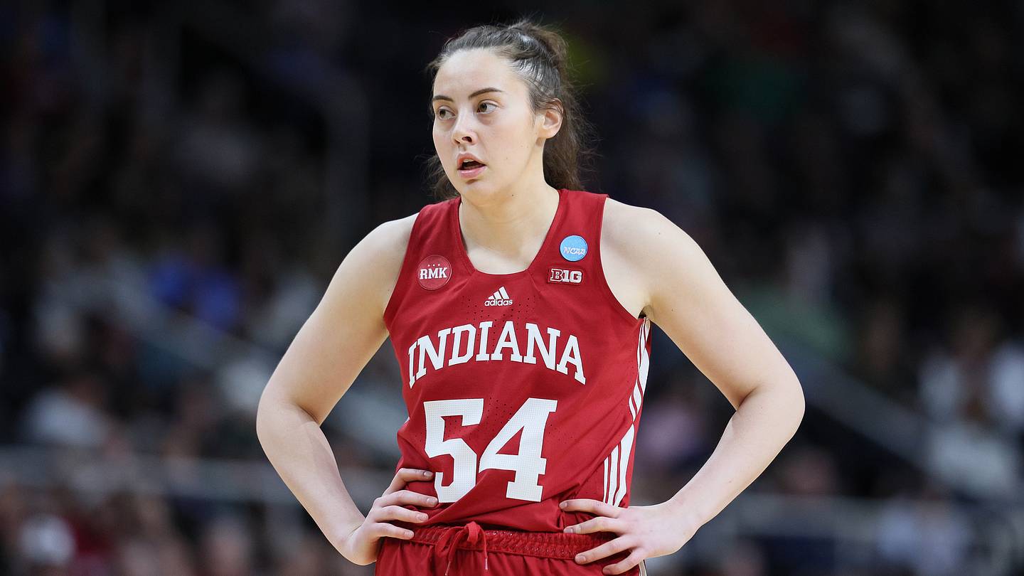 Indiana's Mackenzie Holmes to undergo surgery but still enters WNBA draft