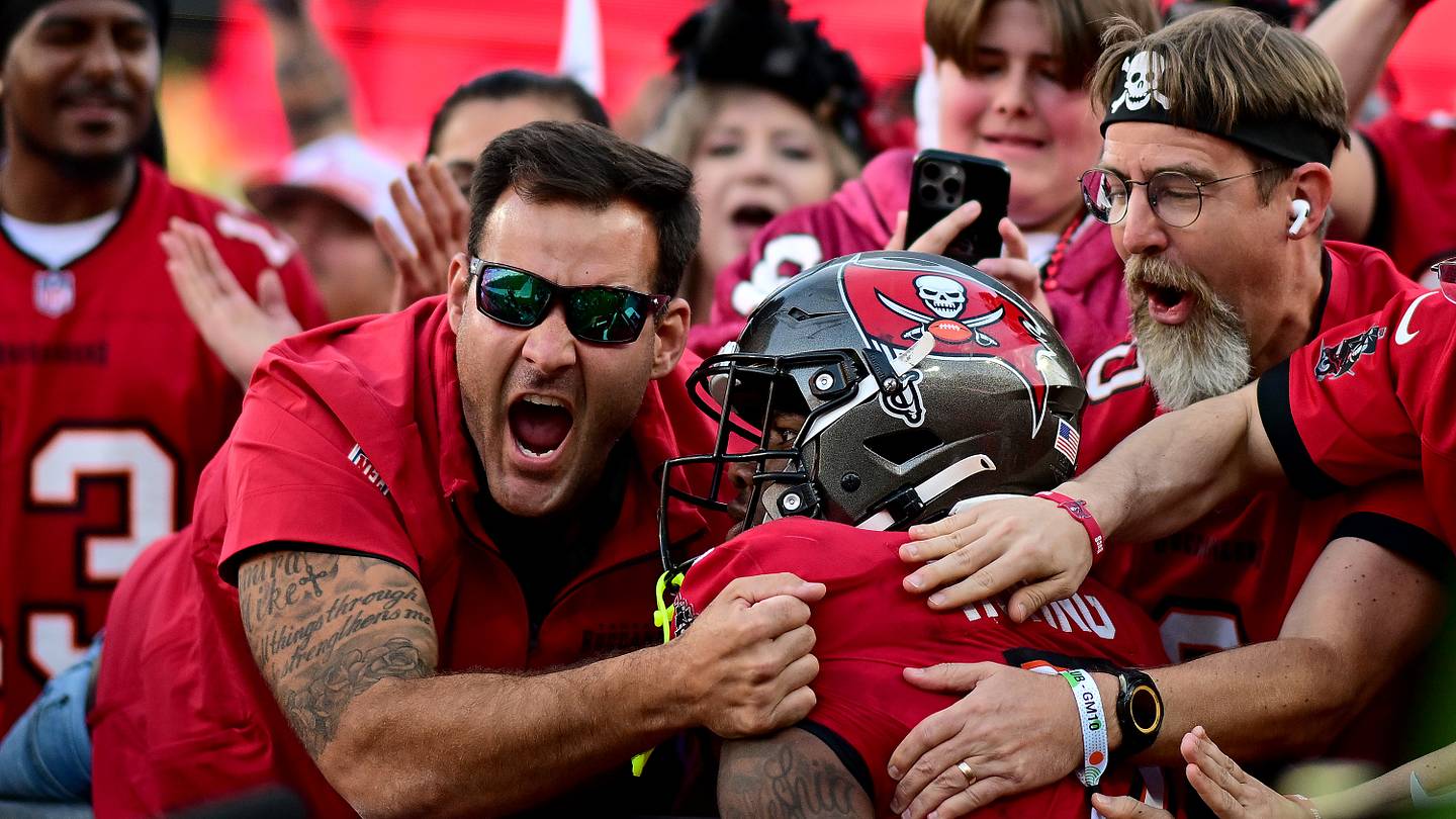 NFL Wild Card Weekend TV schedule 2025: Here’s when and who the ...