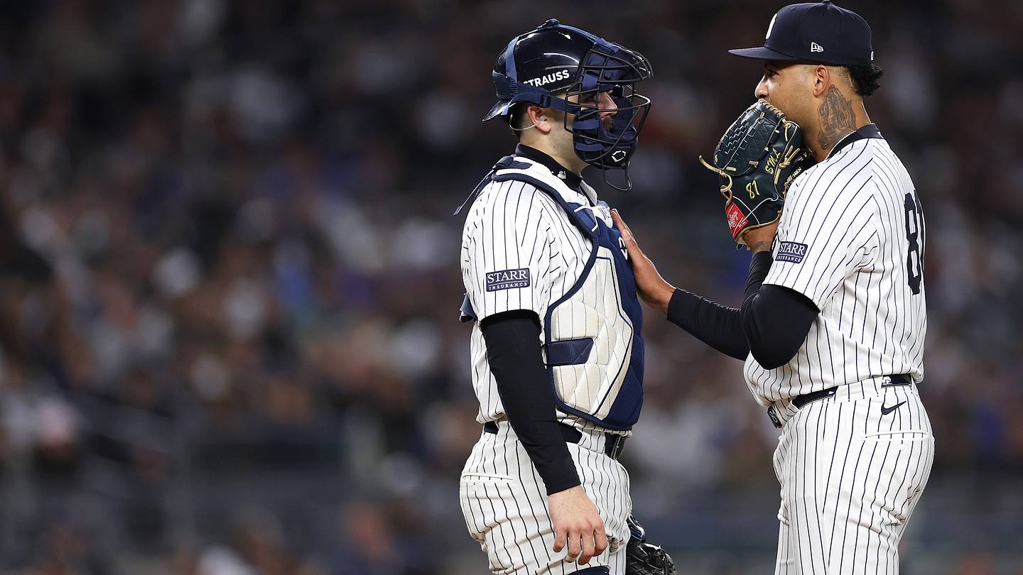 Yankees youngster scores upset Rookie of the Year win over AL East rival