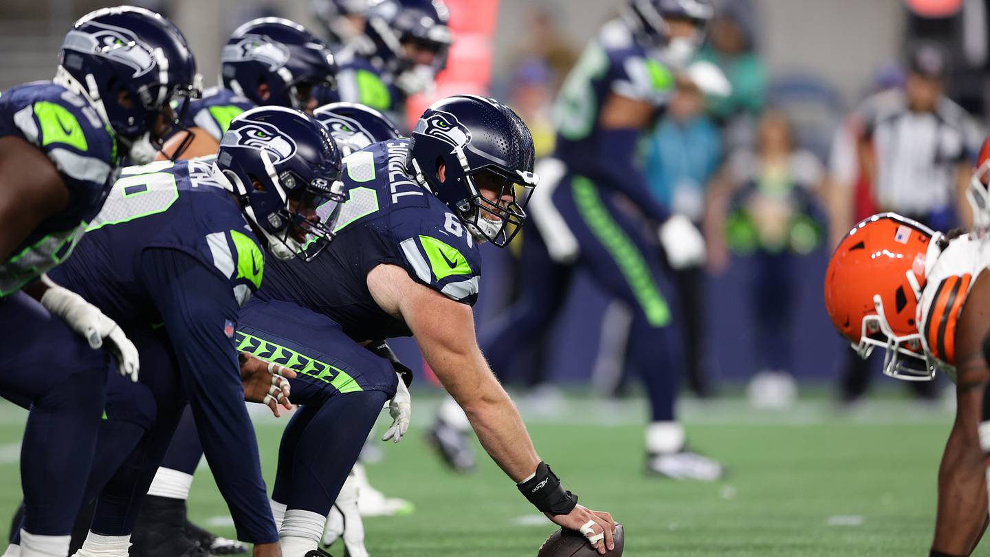 Ranking free agent offensive linemen Seahawks could sign in 2025 offseason