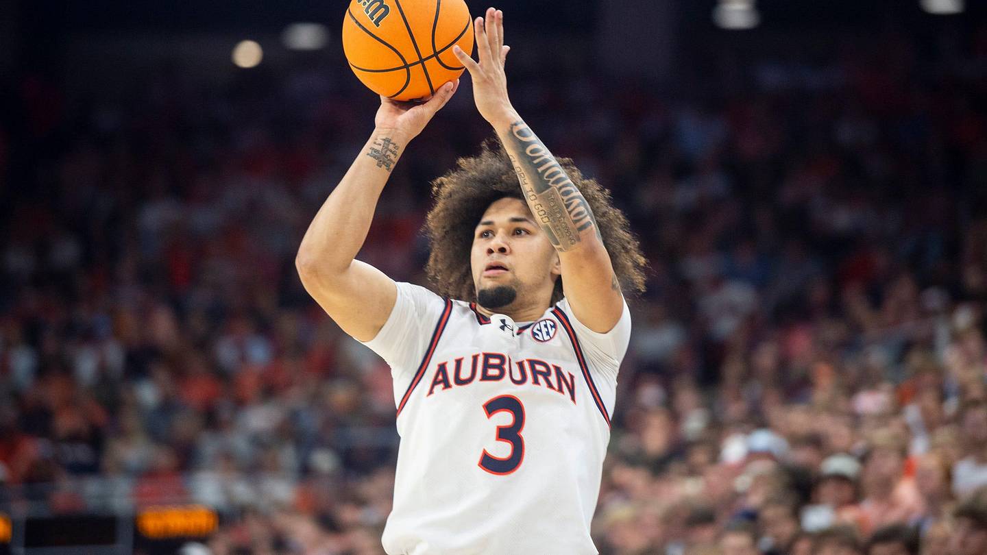 Michigan Lands Transfer Portal PG Tre Donaldson From Auburn