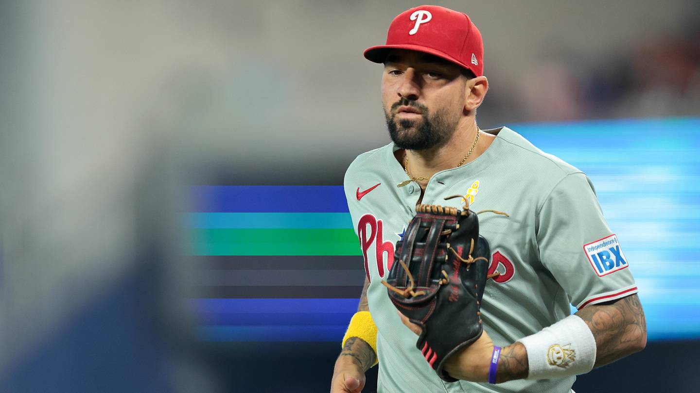 Padres sign major Phillies headache and potential bounce back starter ...