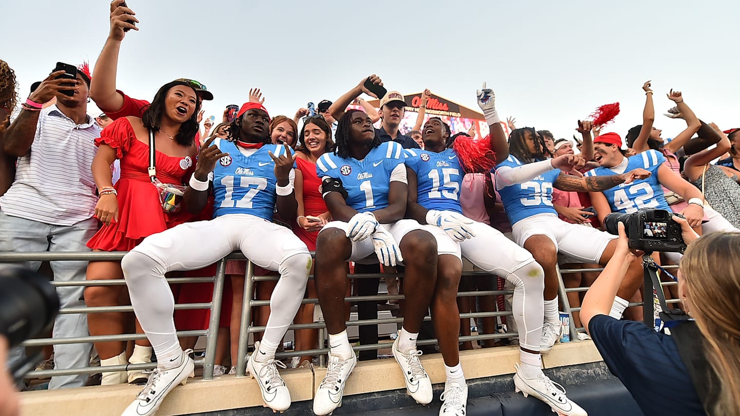 Everyone shows love to Lane Kiffin after his 4th-down call sends Ole ...
