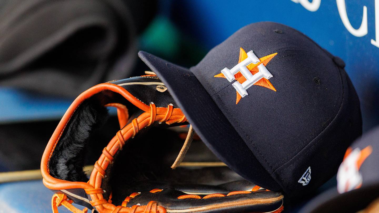 These Astros Top Prospects Drawing Concern After Slow Start to 2026