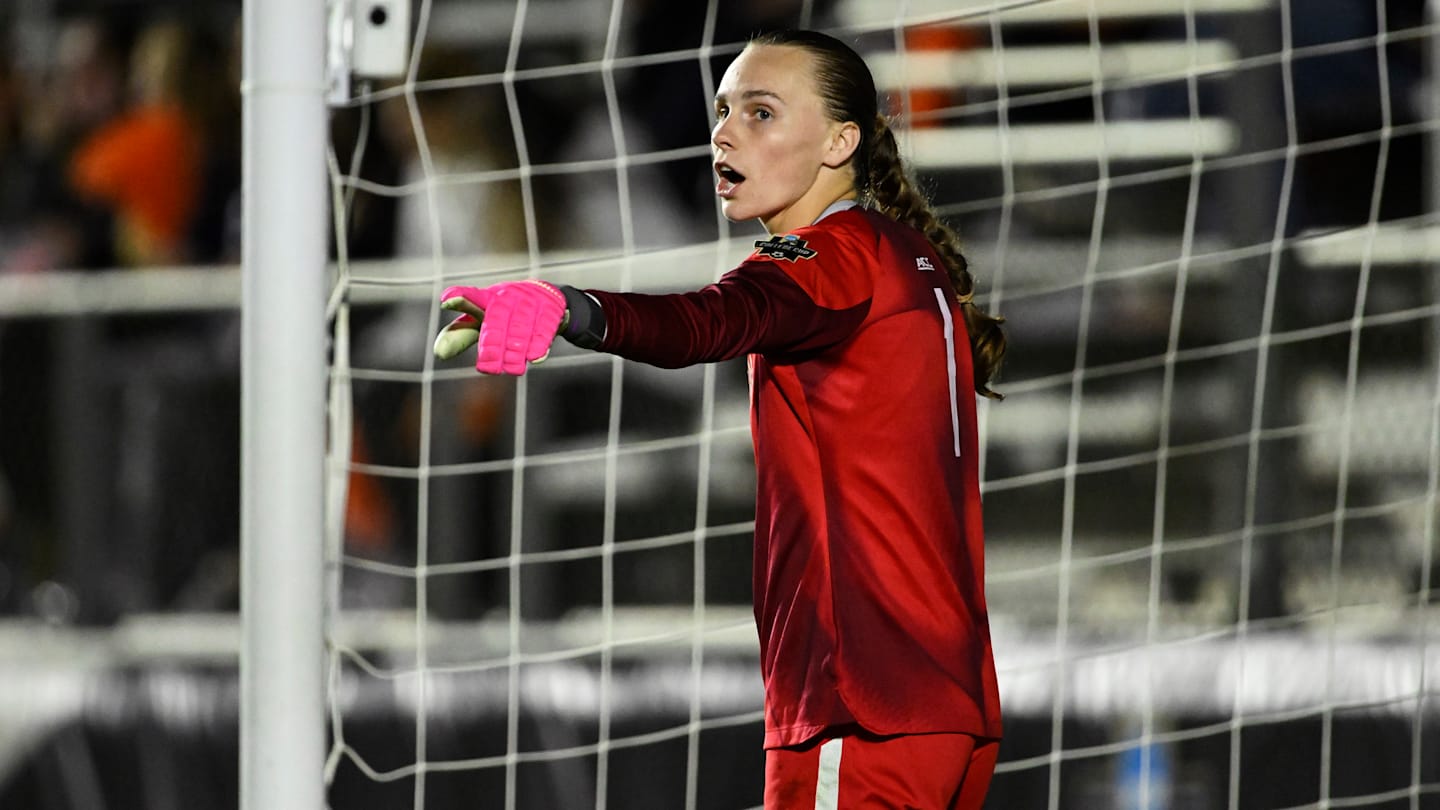 Chicago Red Stars make bold move with promising goalkeeper signing